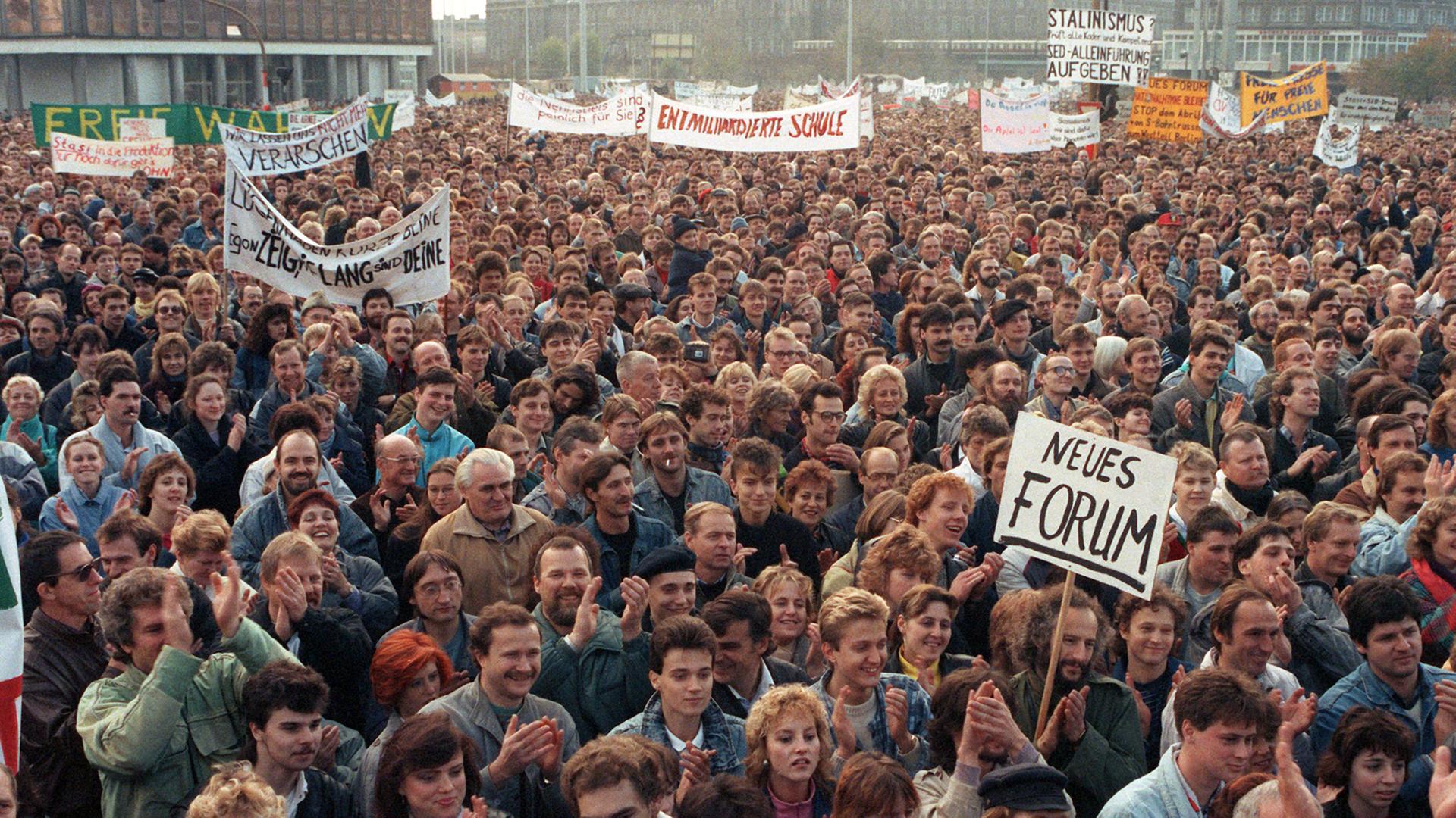25 Jahre Alexanderplatz-Demo - Für einen freieren Sozialismus