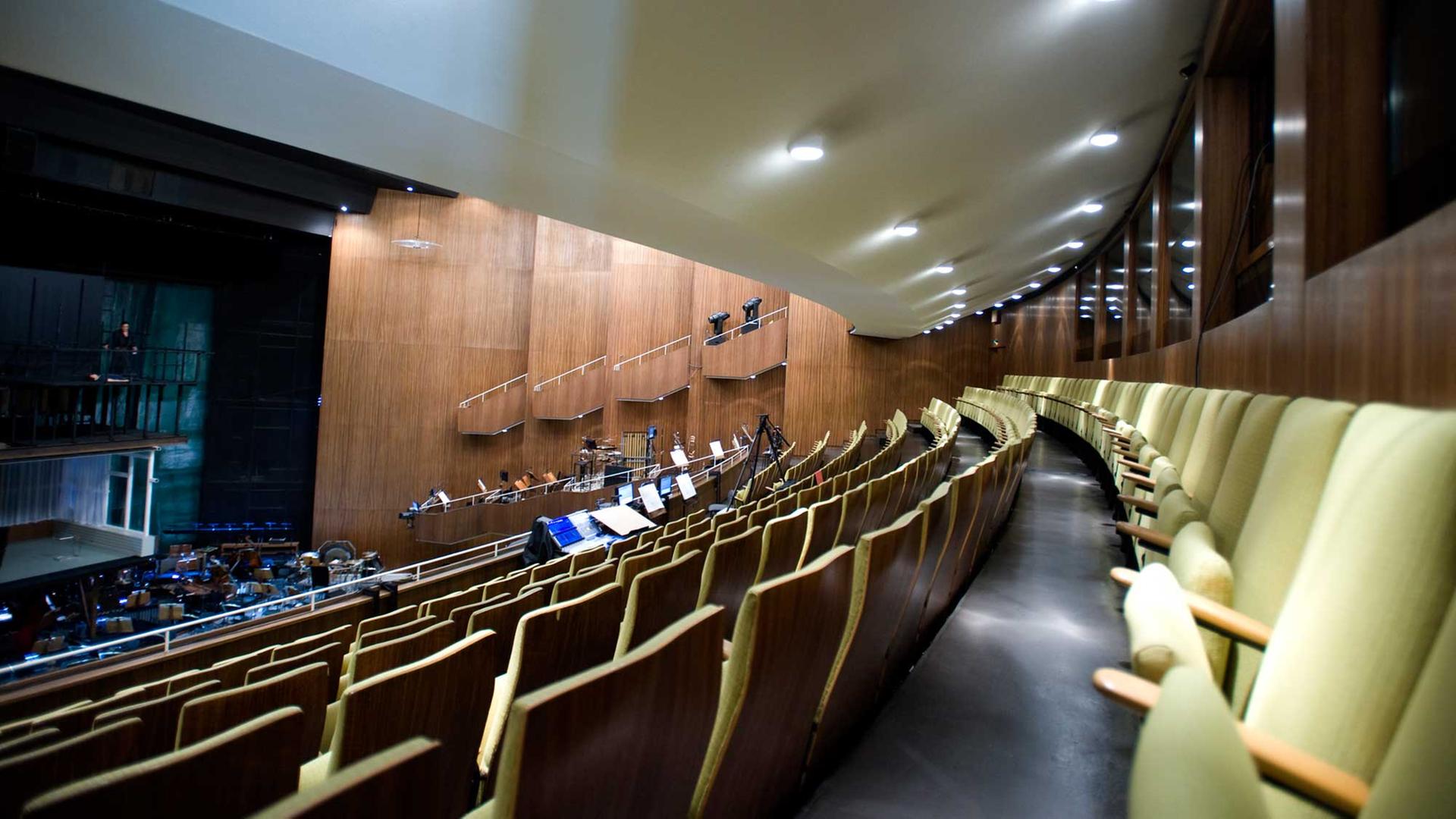 Neues aus Berlin, Amsterdam und Lyon - Don Giovanni, Karottenkönig ...