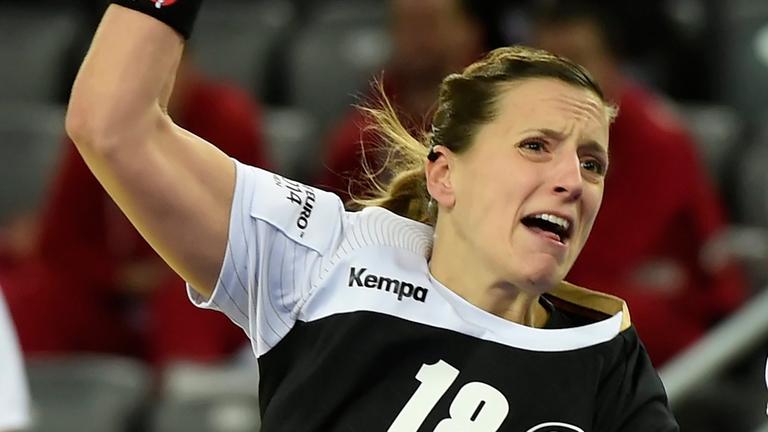 Handballnationalspielerin Laura Steinbach - Quo vadis, deutscher Handball?