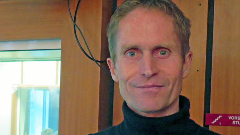 Peter Høegs neuer Roman "Der Susan-Effekt" - "Ich habe das innere Kind spielen lassen"