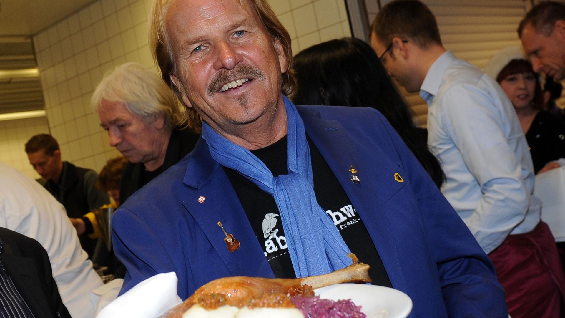 Frank Zander ist vor Weihnachten wieder mit Foodtruck on Tour