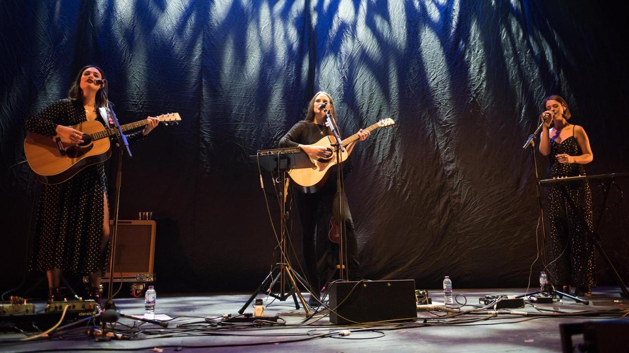 The Staves: "Good Woman" - Neue Lebenserkenntnis in neuen Sounds