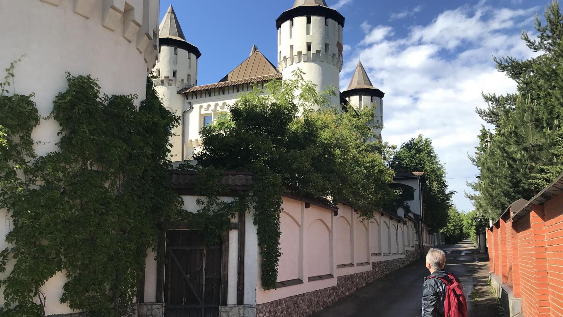 Die russische Datscha (4/5) - Sommerschlösser im Moskauer Umland