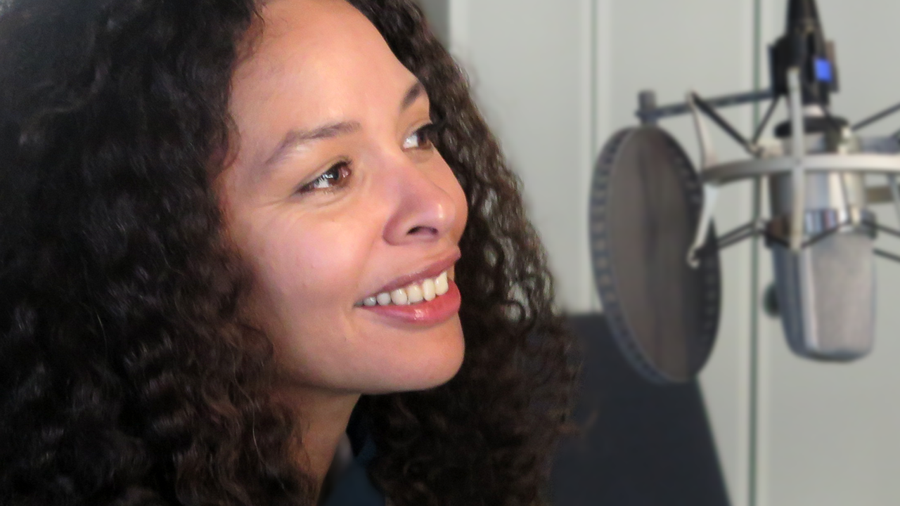 Joy Denalane - Die Queen des deutschen Souls