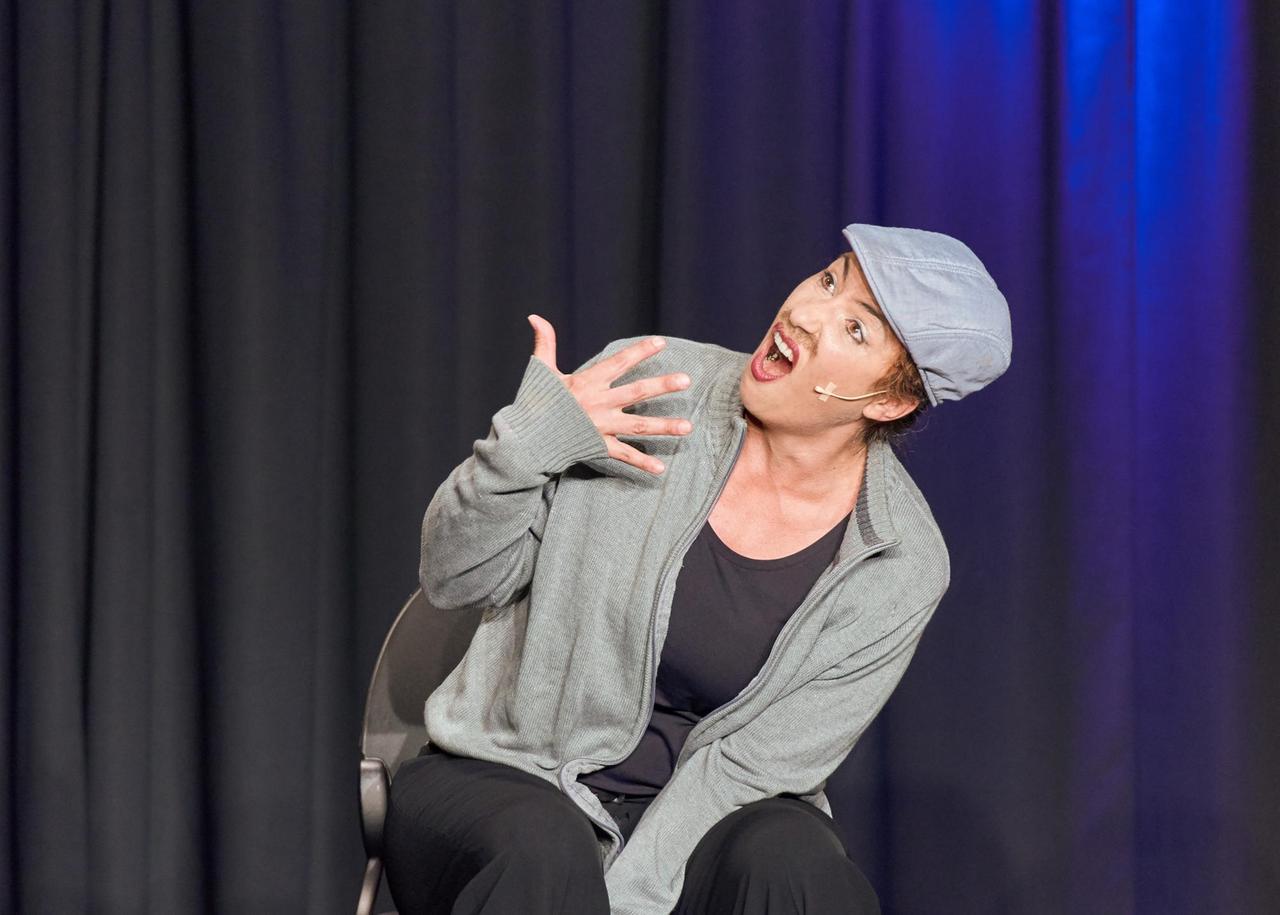 Künstlerporträt - Besuch in der Eifeler Kabarettbühne von Eva Eiselt