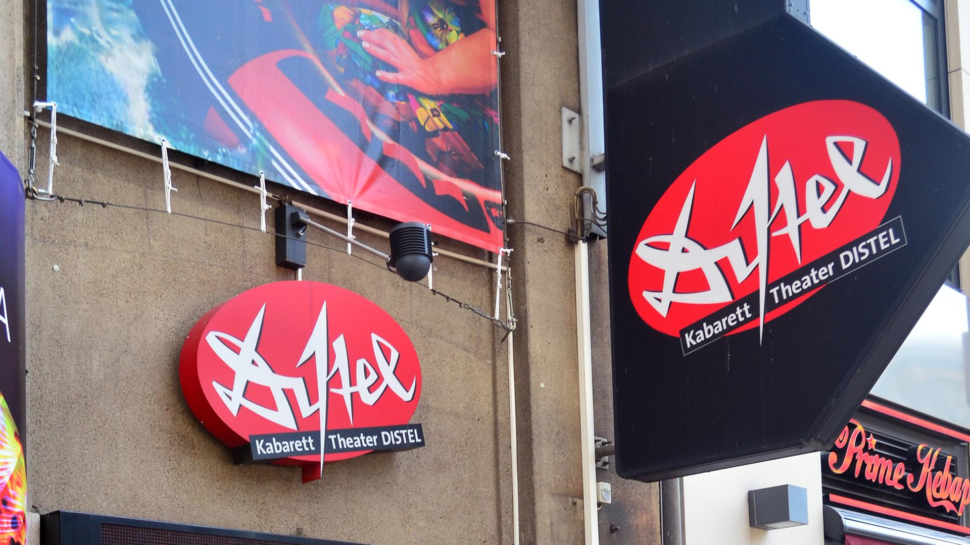 "Im Namen der Raute" - Berliner Kabarettgruppe "Die Distel" sticht ...