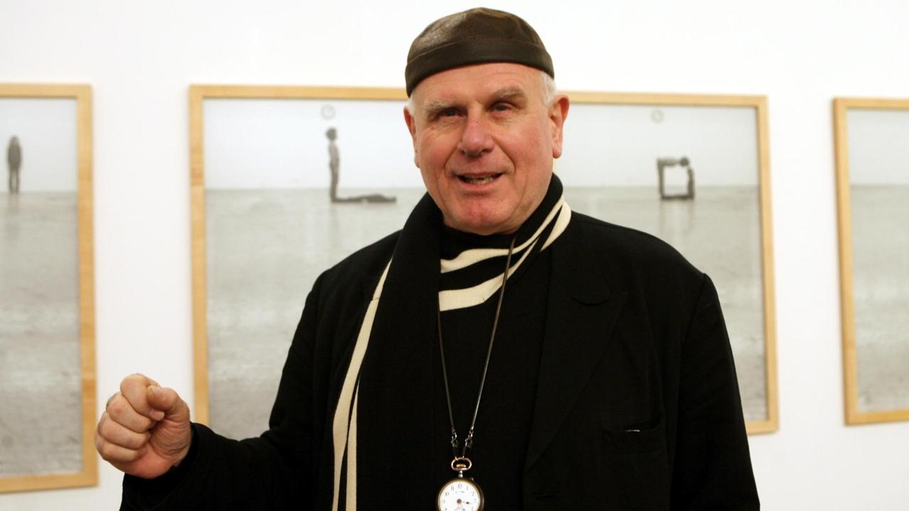 Zeit-Künstler Klaus Rinke - Währenddessen live in Wuppertal