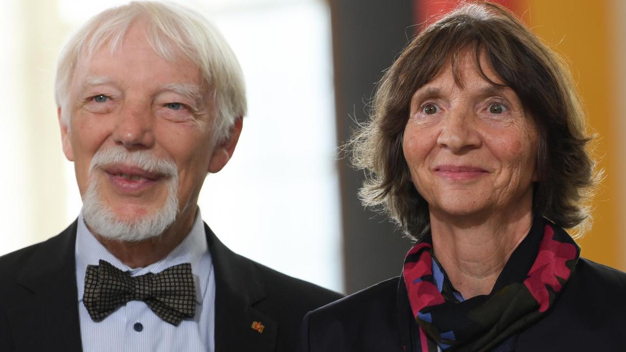 Bundesverdienstkreuz für Kulturwissenschaftler Aleida und Jan Assmann