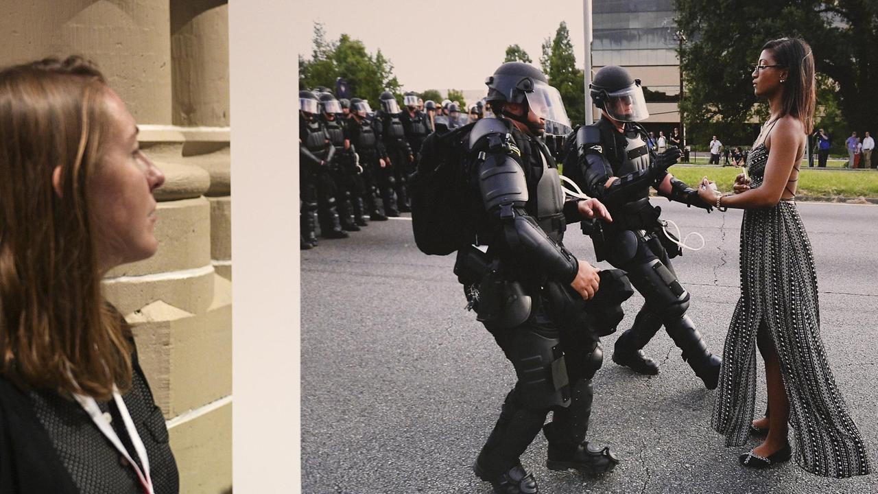 "Rückblende-Wettbewerb" - Was ist politische Fotografie?