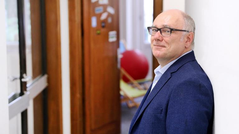 Medienwissenschaftler Wolfgang Schulz - "Der öffentlich-rechtliche ...