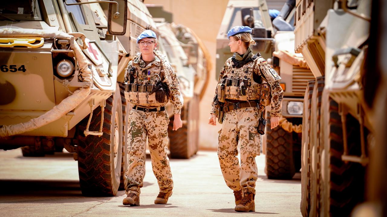 Friedenseinsätze: Bundesregierung ehrt "Peacekeeper"