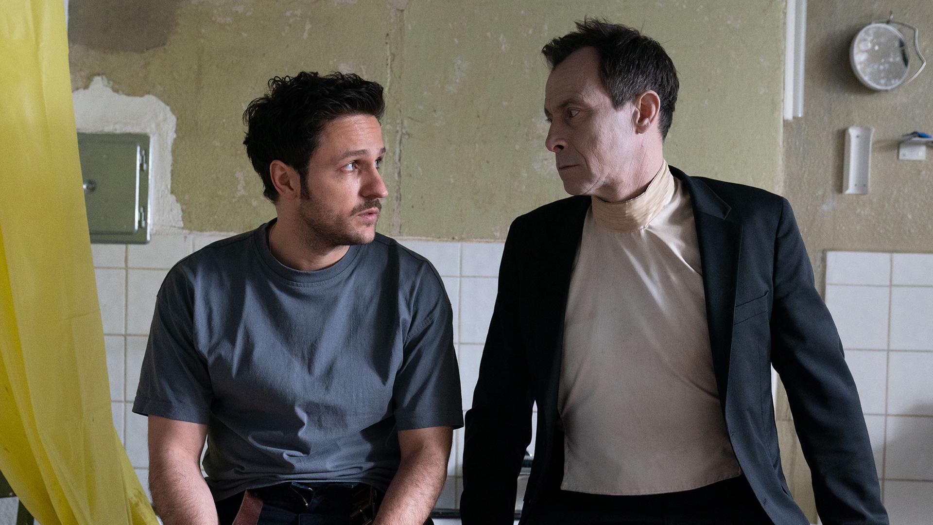 Charly Hübner: Spielfilm-Regiedebüt "Sophia, der Tod und ich"