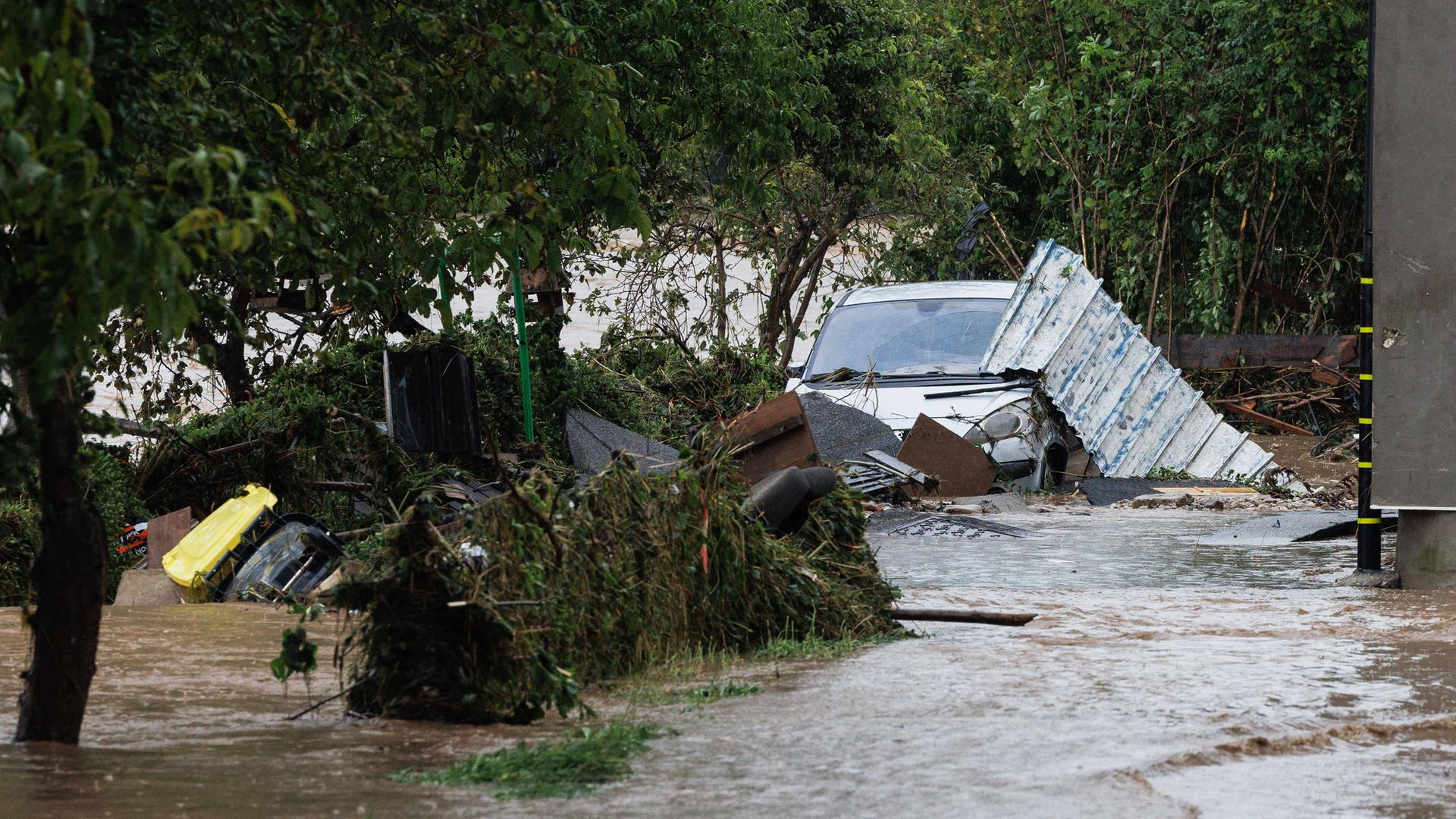Unwetter und Starkregen - Überschwemmungen und große Schäden in Slowenien und Süd-Österreich