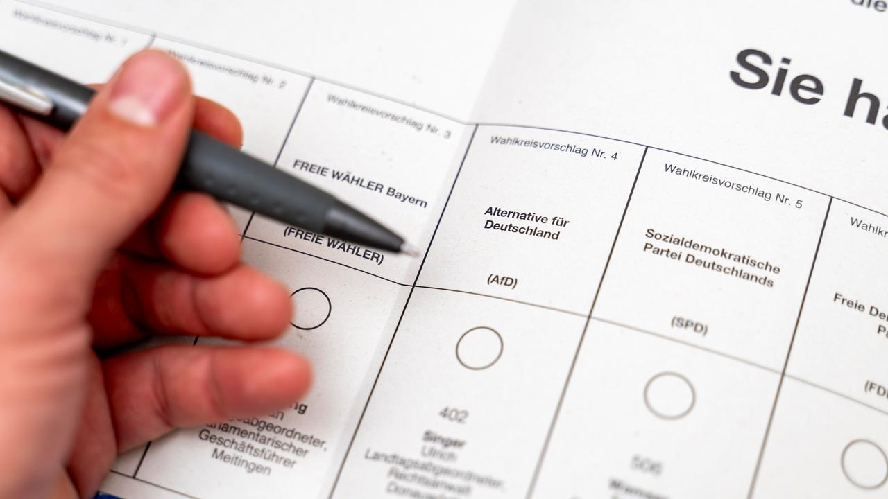 Neurechte Ideologie und die Normalisierung der NS-Vergangenheit