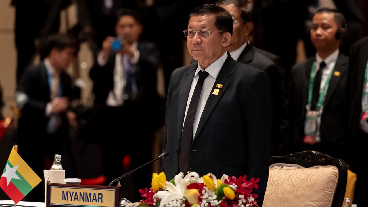 Regionales Gipfeltreffen - Myanmars umstrittener Junta-Chef nach ...