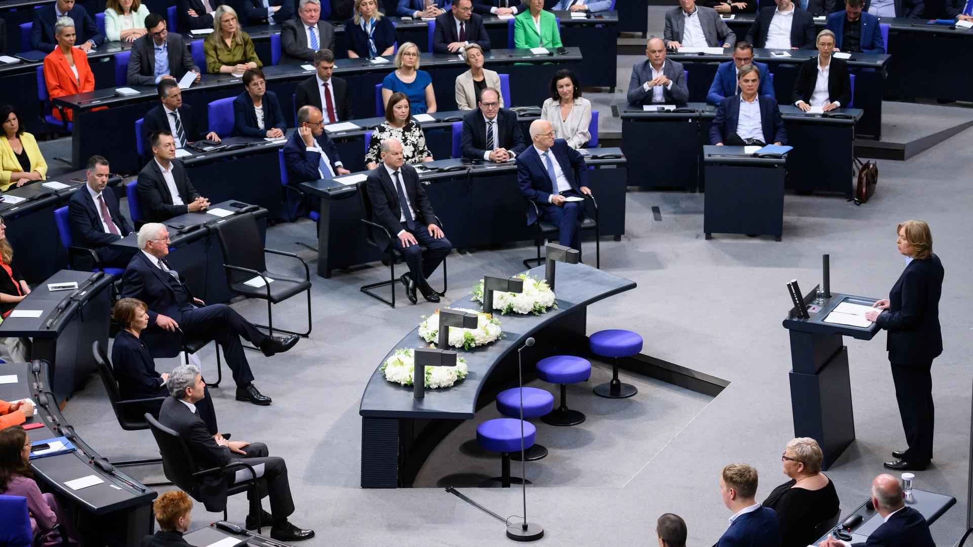 Bundestag - Mahnmal für ermordete Zeugen Jehovas in NS-Zeit beschlossen