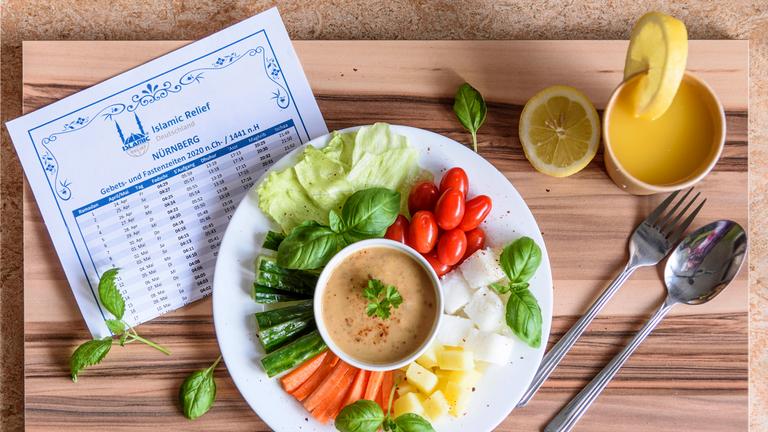 Religion - Ramadan beginnt am Abend - in Frankfurt und Köln erstmals ...