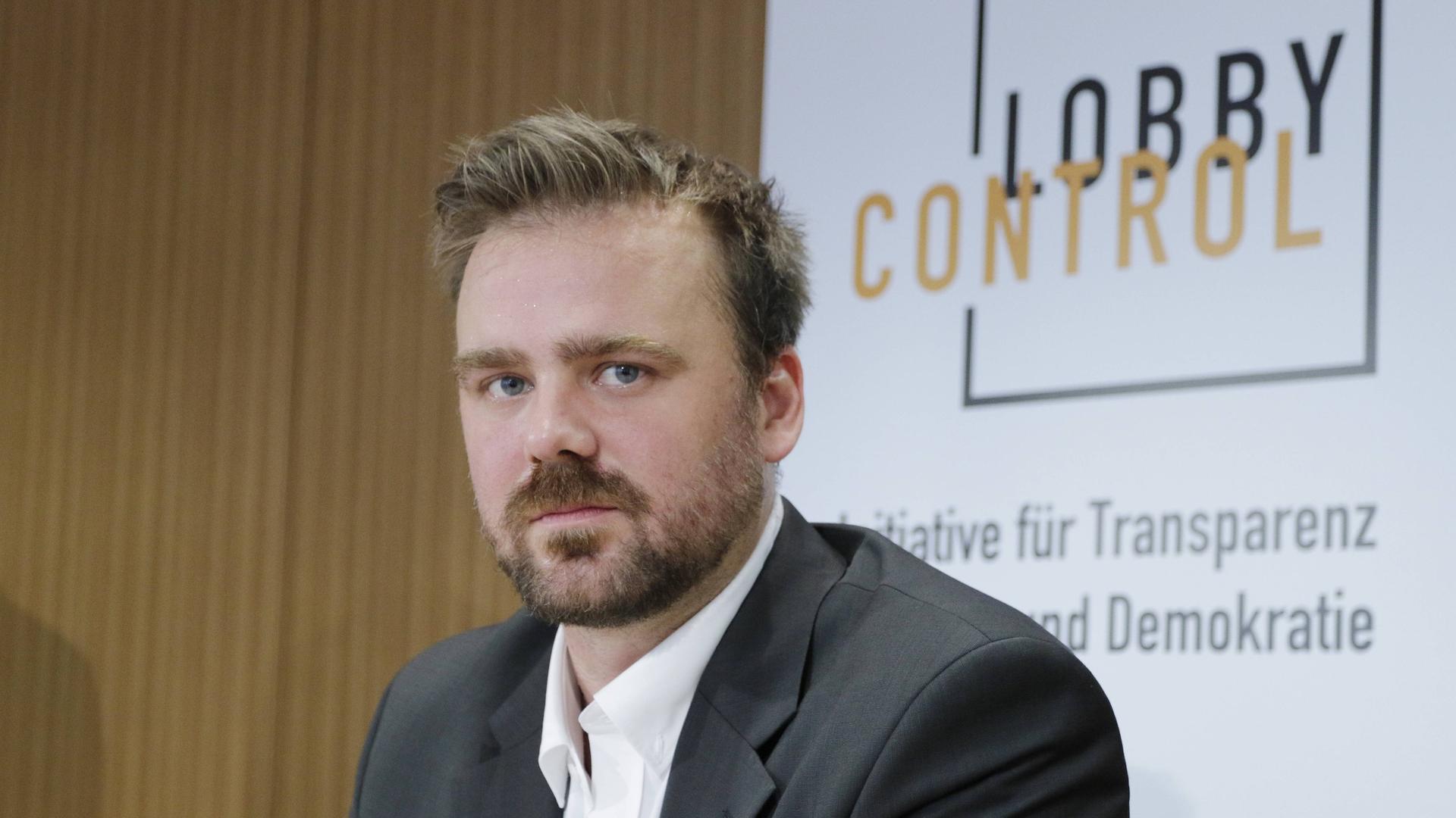 Korruption im EU-Parlament - LobbyControl: Regeln gut – Aufsicht mangelhaft