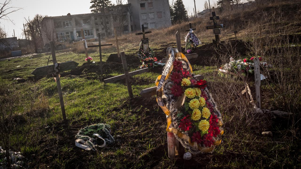 Ukraine-Konferenz arbeitet russische Kriegsverbrechen auf