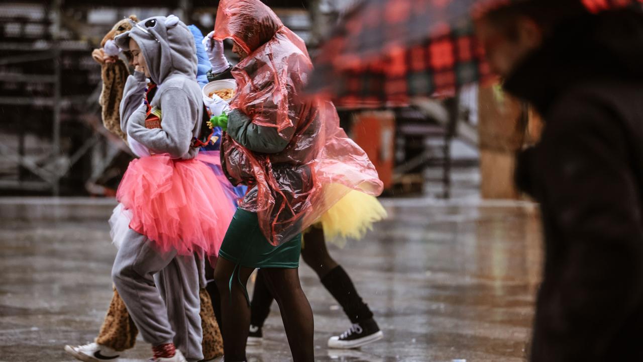 Wetter - Verbreitet regnerisch, im Westen und Süden später Auflockerungen
