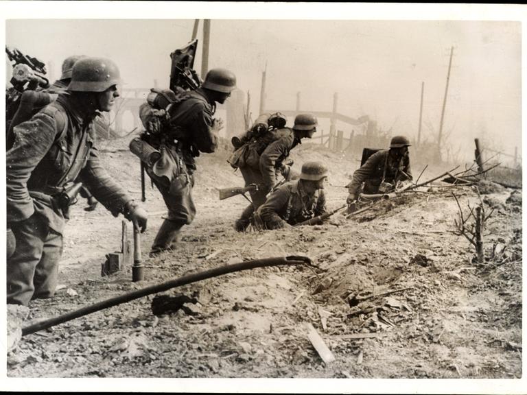 Kapitulation vor 80 Jahren - "Stalingrad war weltweit ein Symbol der ...