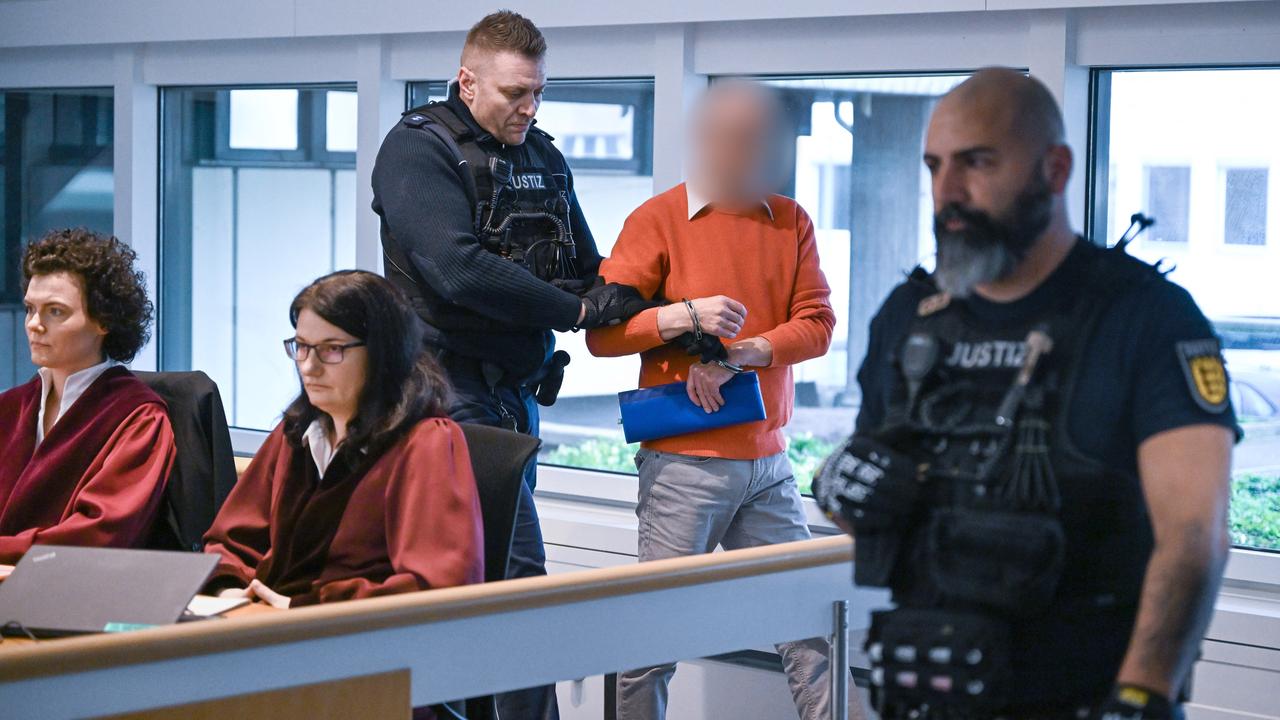 Auto-Attacke auf Polizisten - "Reichsbürger" in Baden-Württemberg wegen versuchten Mordes zu ...