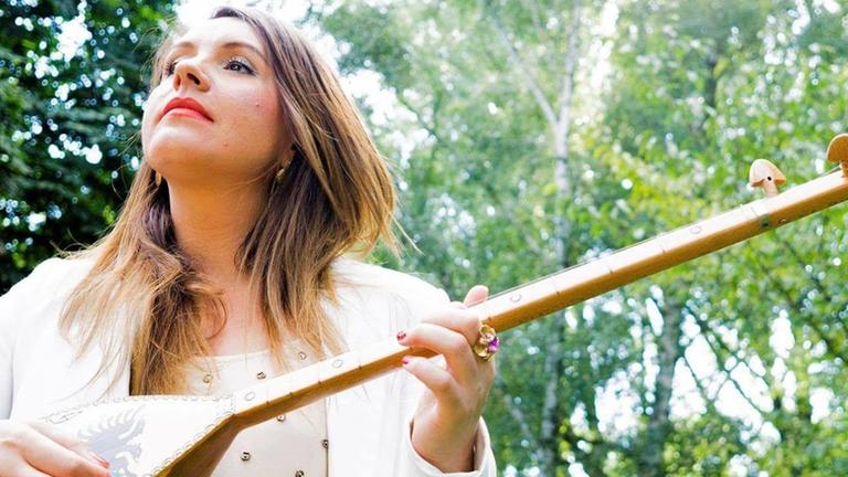Musikerin Hava Bekteshi
