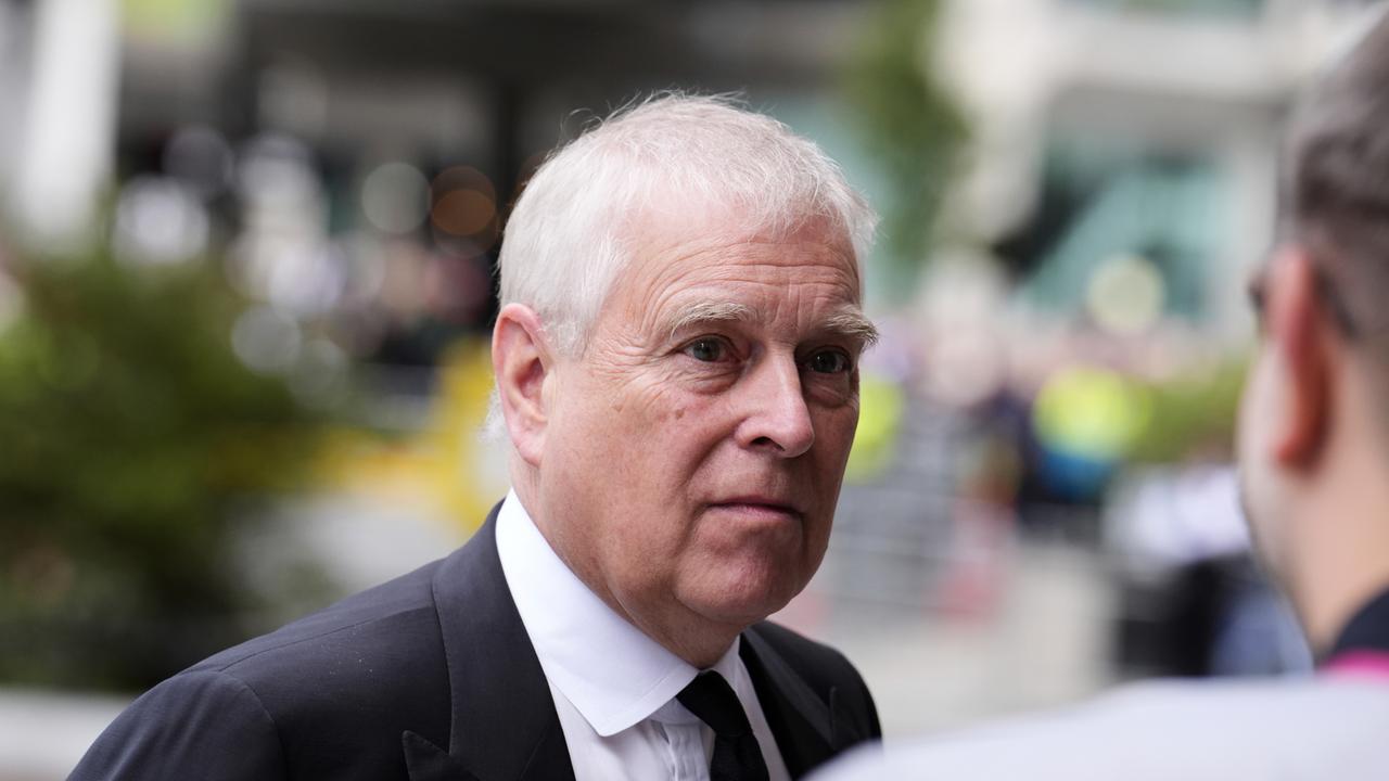 Großbritannien - Epstein-Skandal: Britische Polizei prüft mögliche ...
