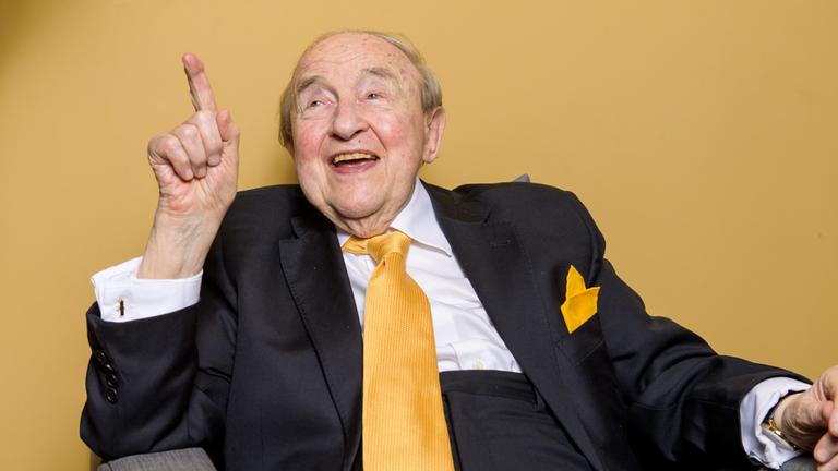 Welche Musik hörte Menahem Pressler?
