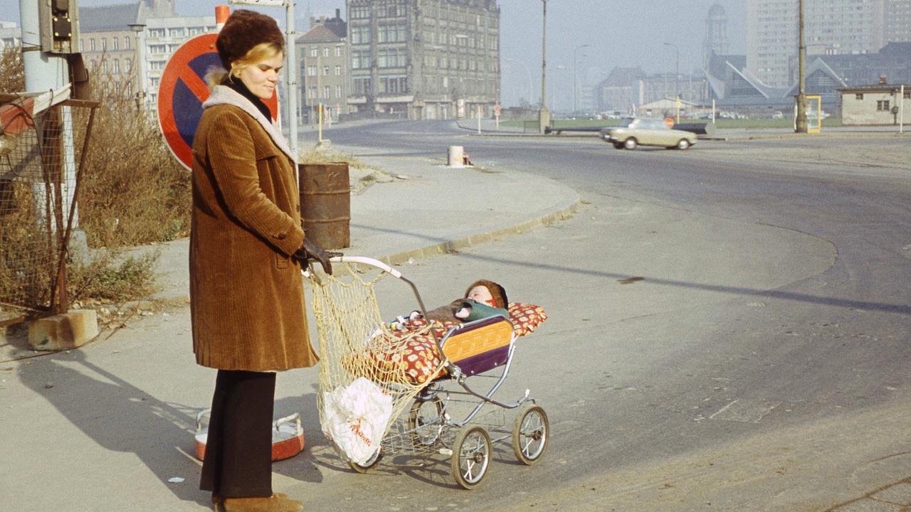 Frauen und Krieg: Literarische Perspektiven