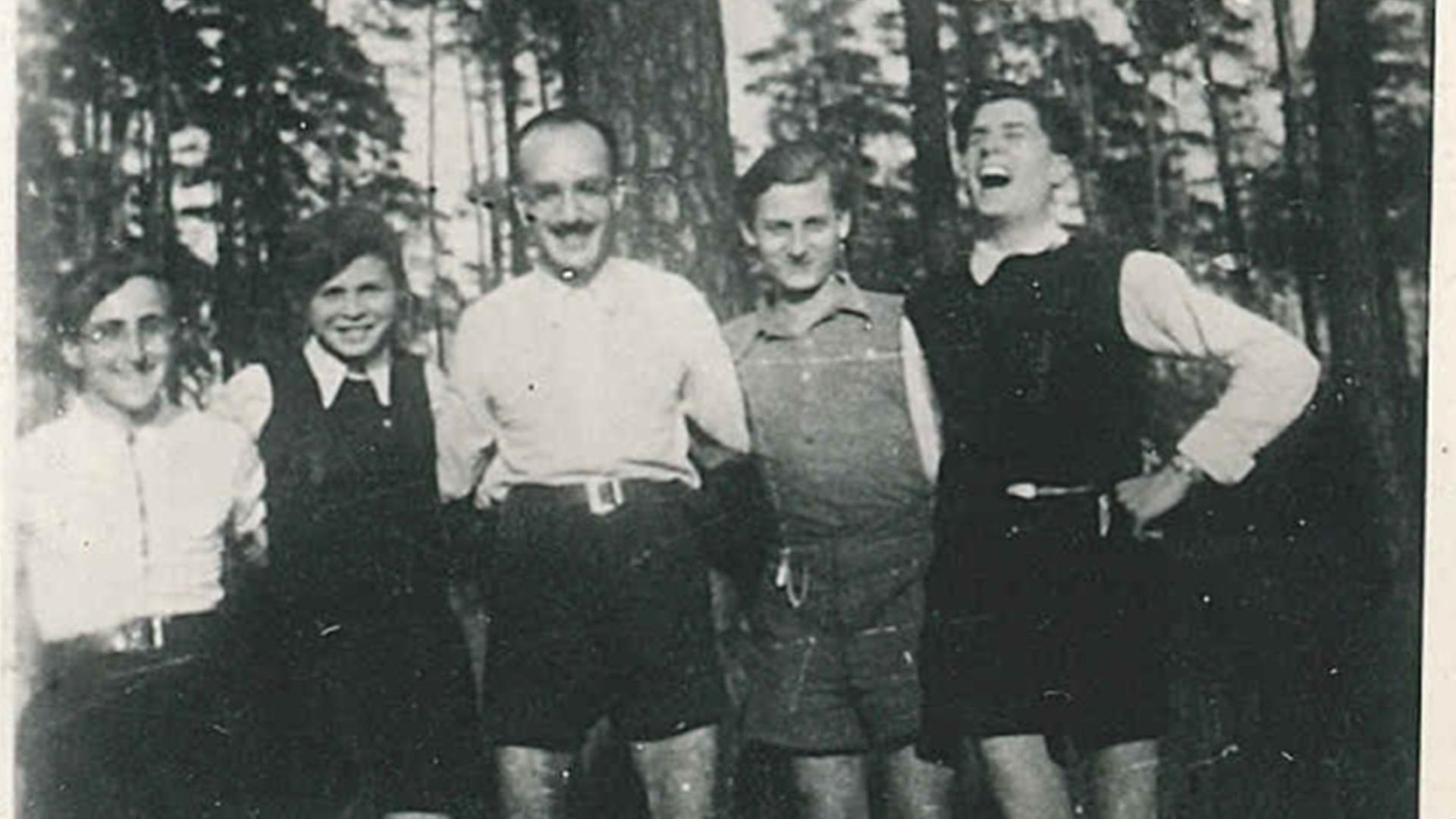 Versteckt überleben: Geheimer jüdischer Widerstand im Holocaust